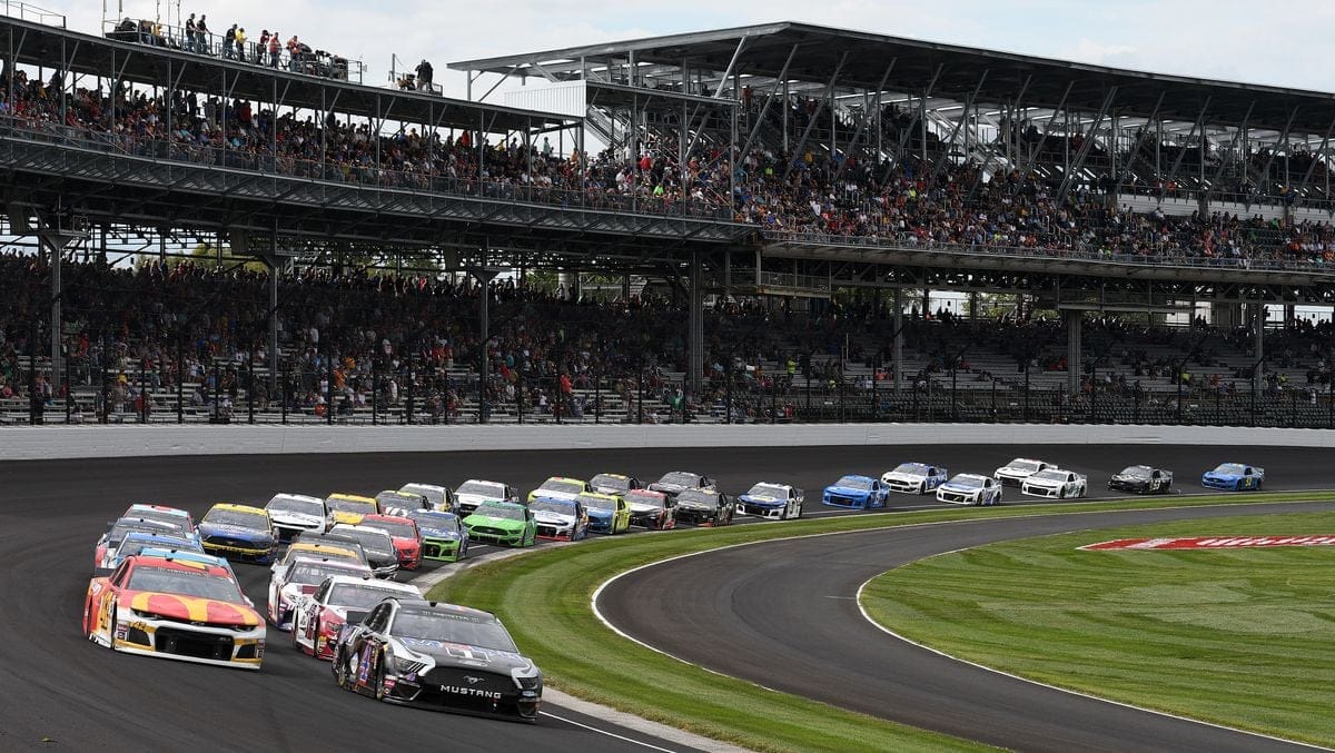 NASCAR drivers praise return to Brickyard 400
