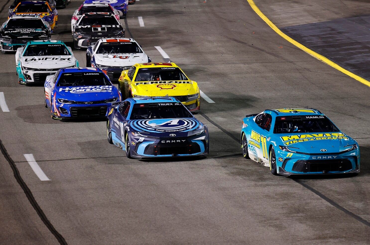Berry, Preece, Keselowski endorse NASCAR restart policies after Hamlin ...