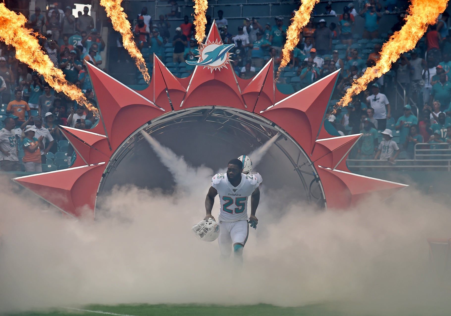 Dolphins trade rumors: Miami open to moving All-Pro defender?