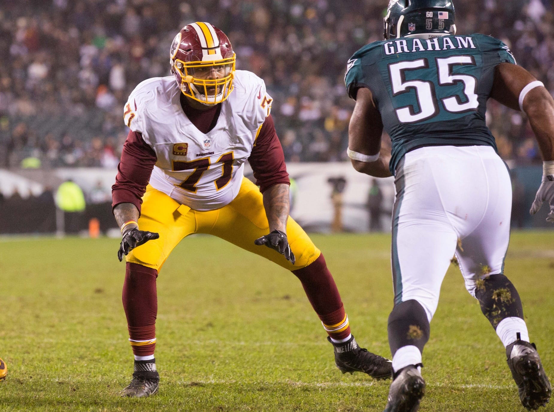 Report: 'Things are awful' between Trent Williams, Redskins