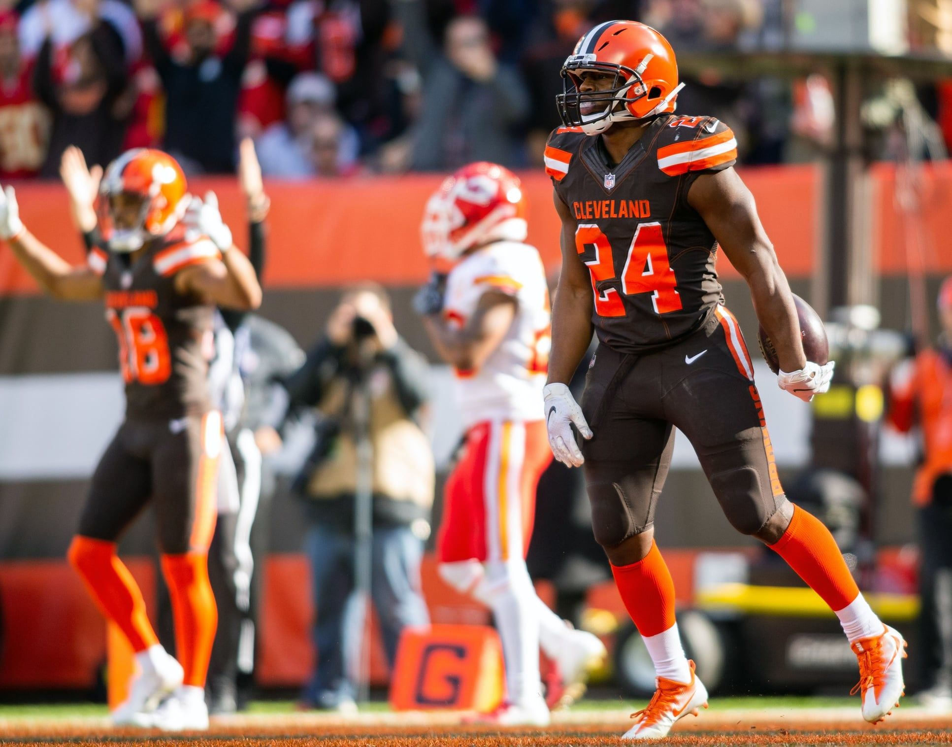 WATCH: Nick Chubb hits afterburners on NFL's longest play this year