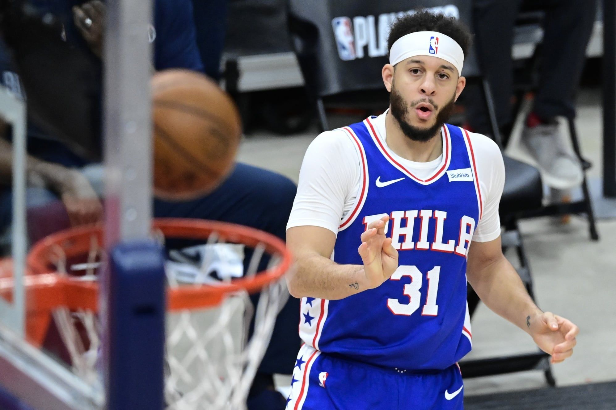 NBA world reacts to Seth Curry going off in Philadelphia 76ers' series ...