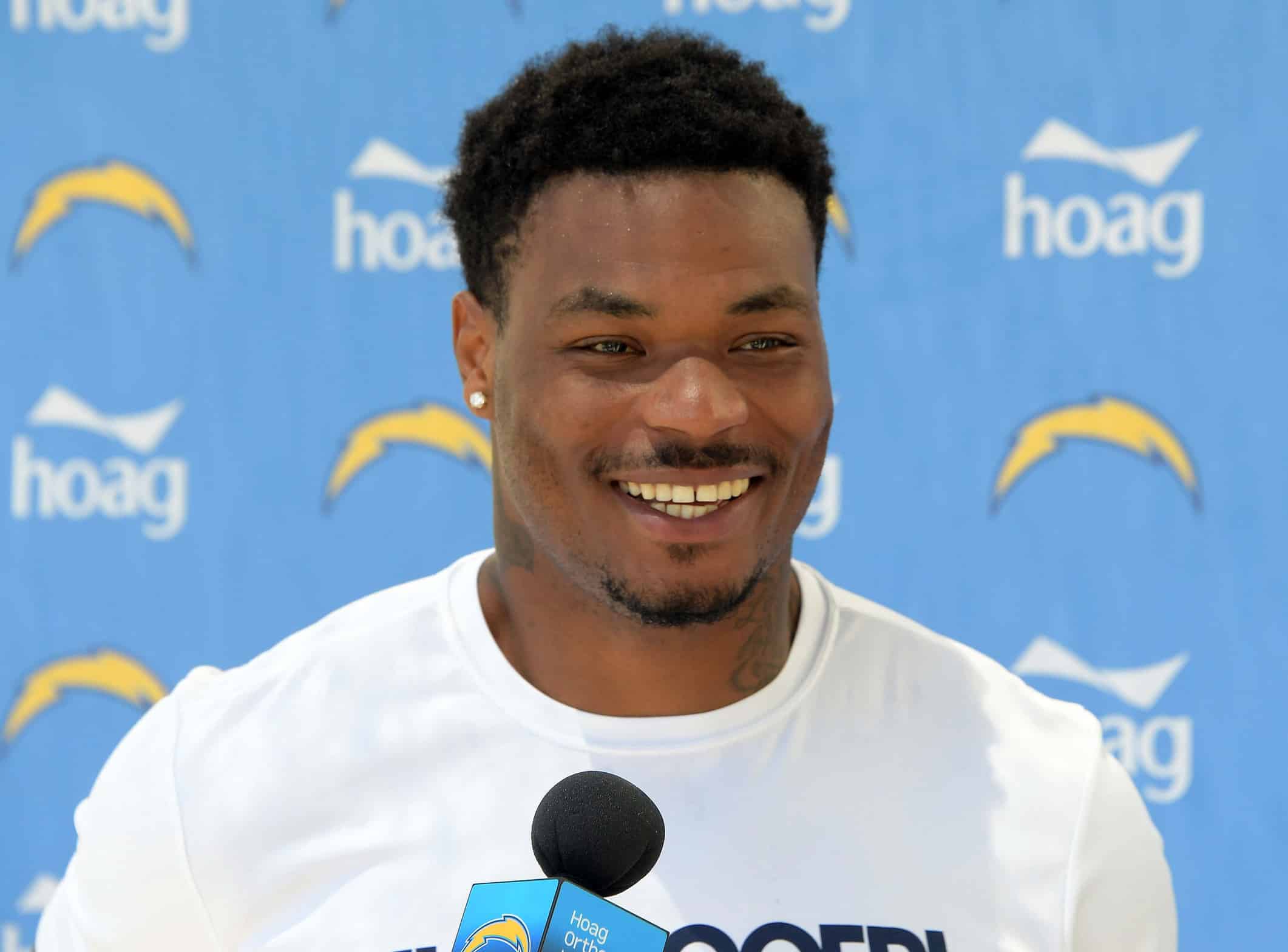 LOOK: Chargers' Derwin James buys his mom a house