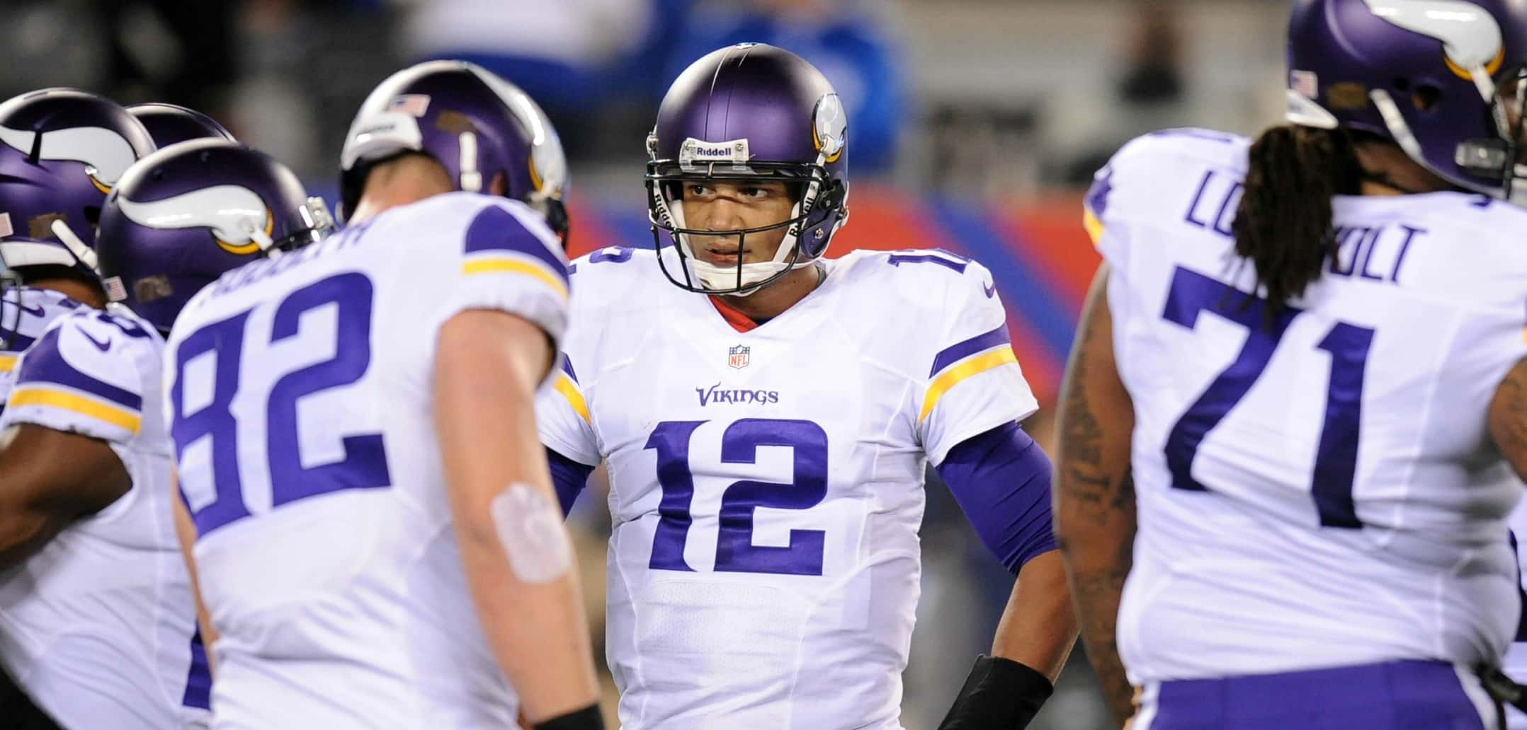 Miami Dolphins sign QB Josh Freeman just 4 days after cutting him