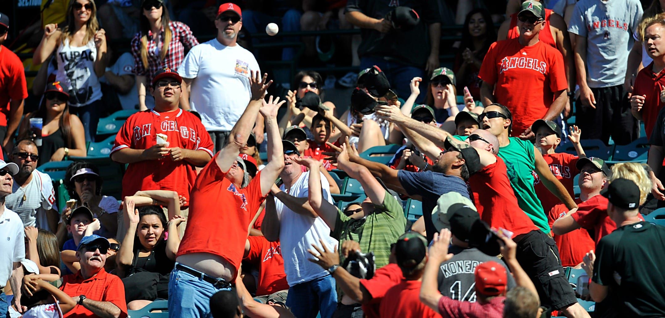 Watch: Los Angeles Angels Fan Hit in the Junk with Baseball
