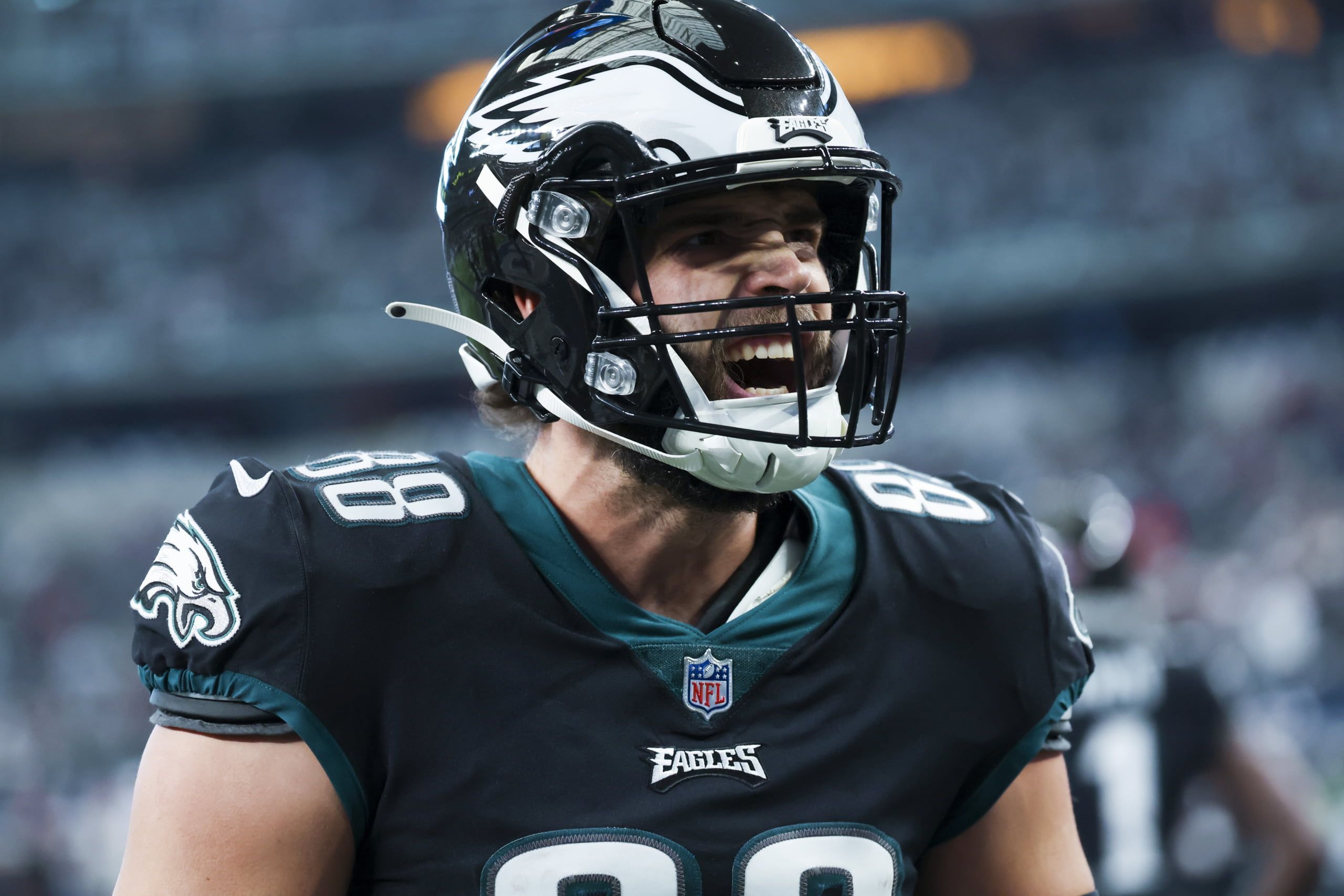 Dallas Goedert opens Philadelphia Eagles' playoff run with one-handed ...