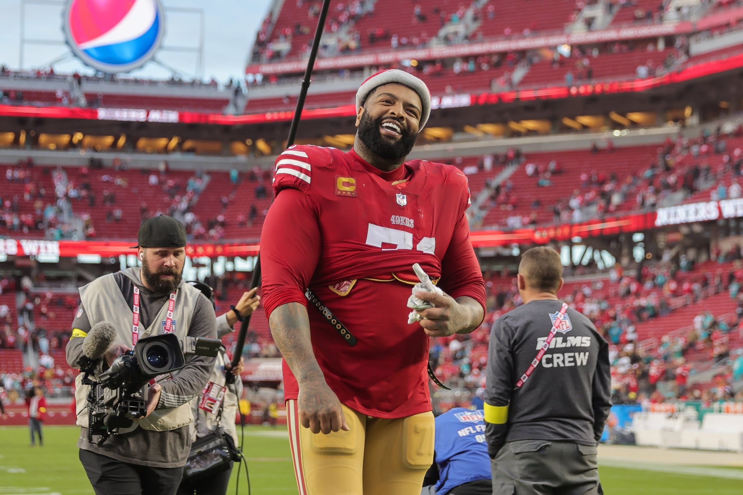 San Francisco 49ers star Trent Williams gives interesting response ...