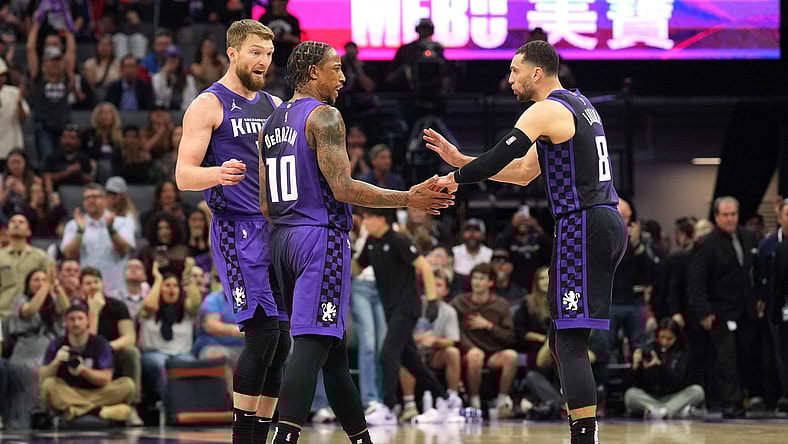 Top NBA Experts Roast Kings Roster: ‘Hate This Team, They’re the ...