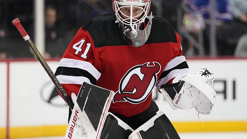 nj devils goaltending