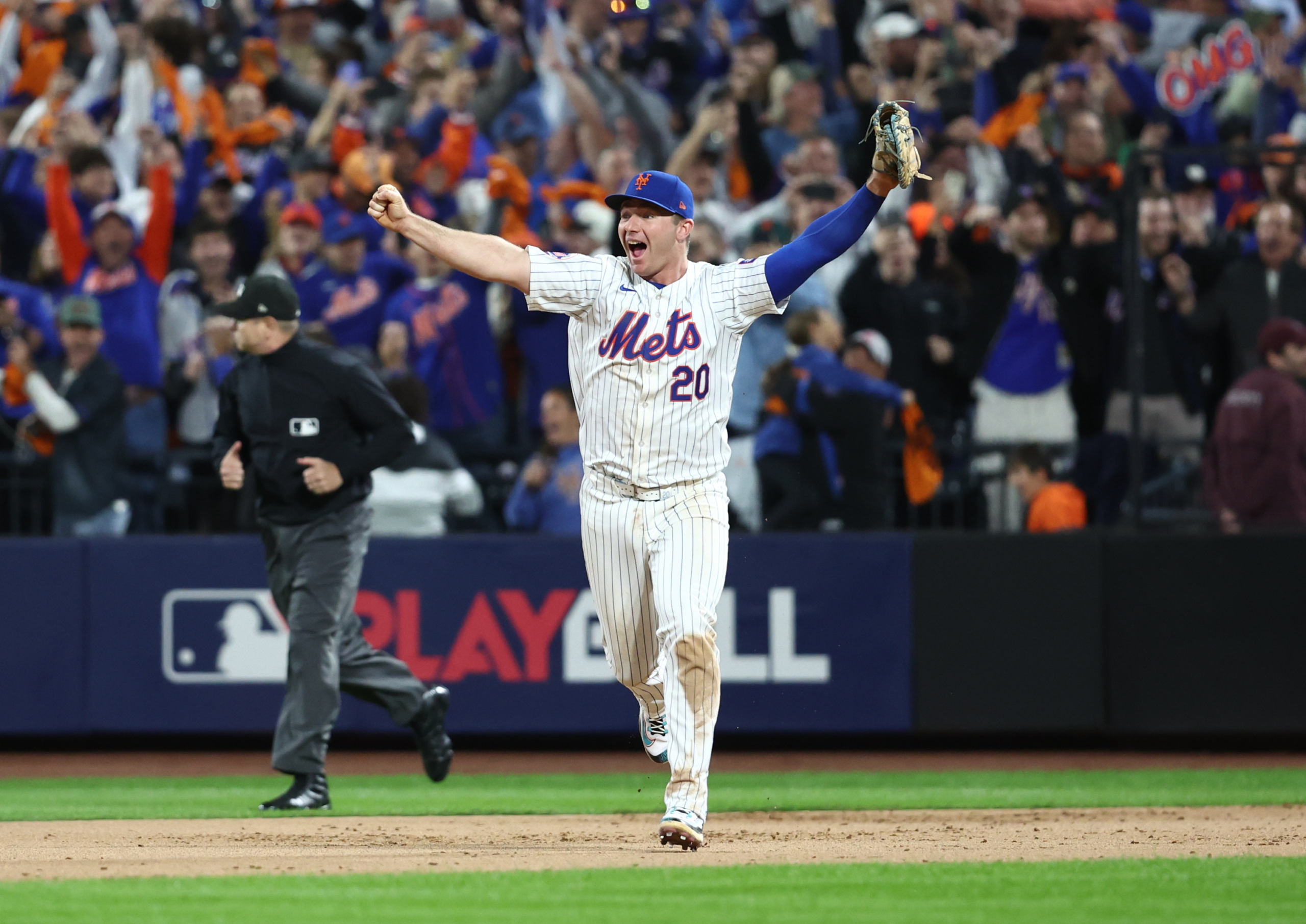 Pete Alonso re-signs with Mets for over $100M less than first offered