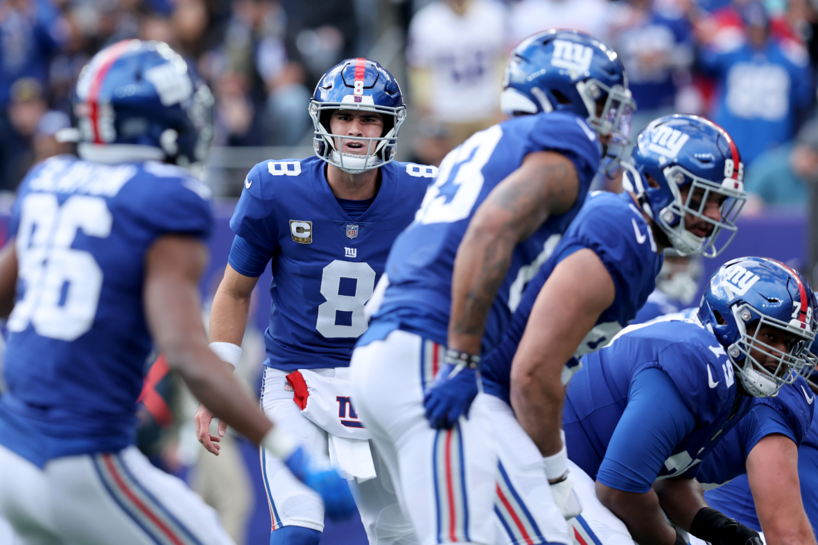 New York Giants' Daniel Jones joins elite company after another mistake-free outing