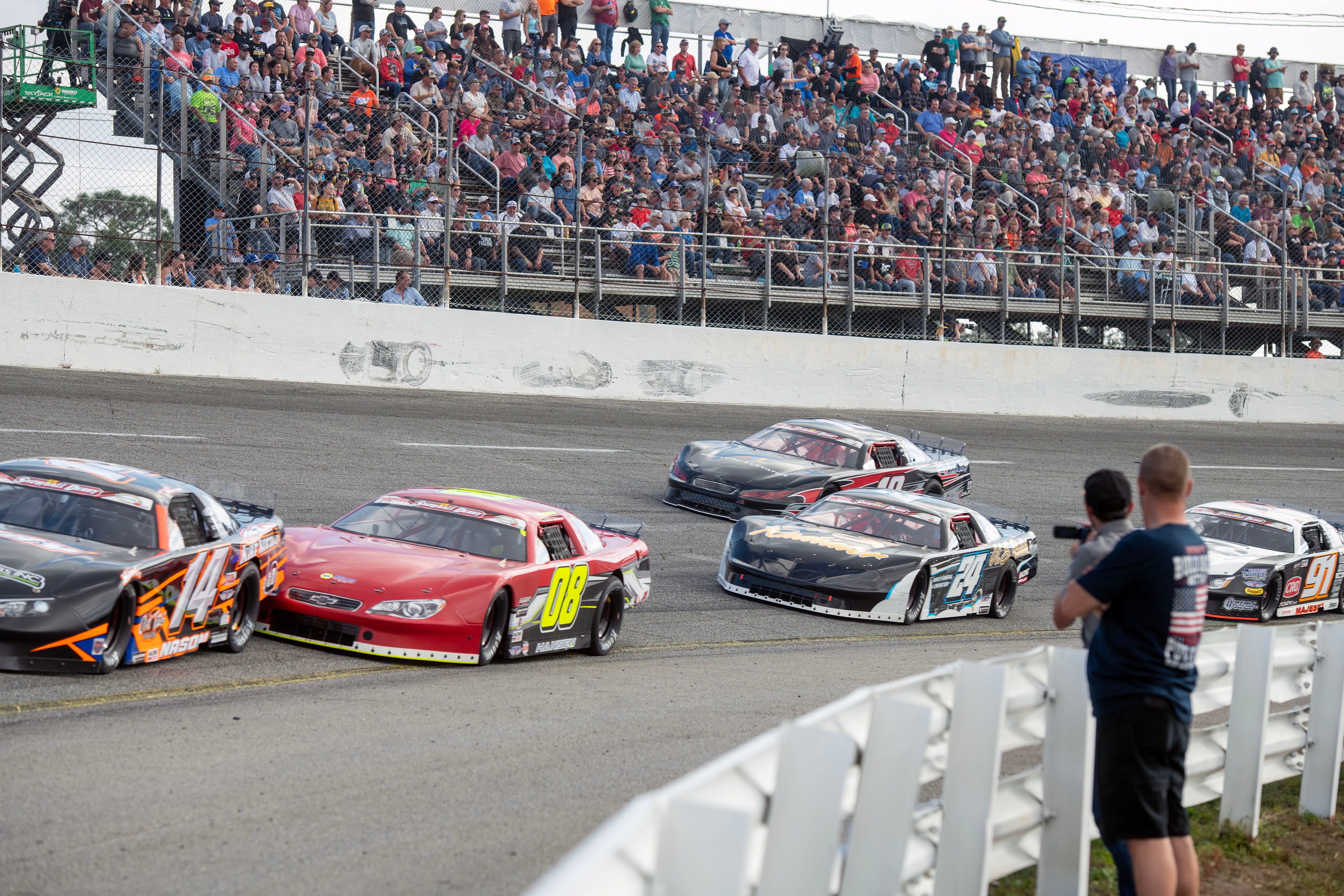 William Byron et Erik Jones parmi les stars de NASCAR participant au ...