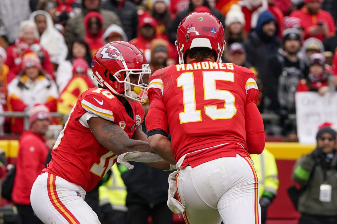 NFL world reacts to Kansas City Chiefs no-good and miserable Christmas ...