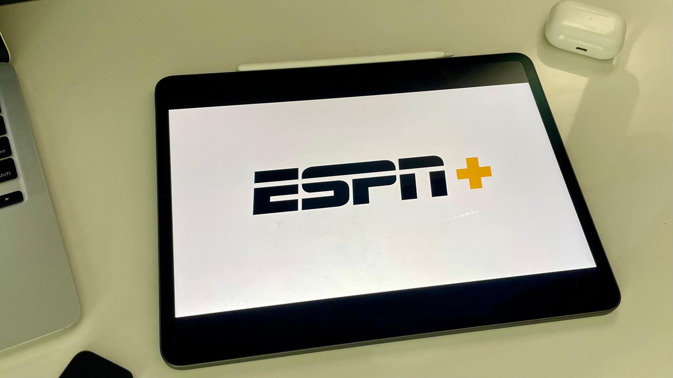 How Much Is ESPN Plus? Pricing, Packages & Content Compared