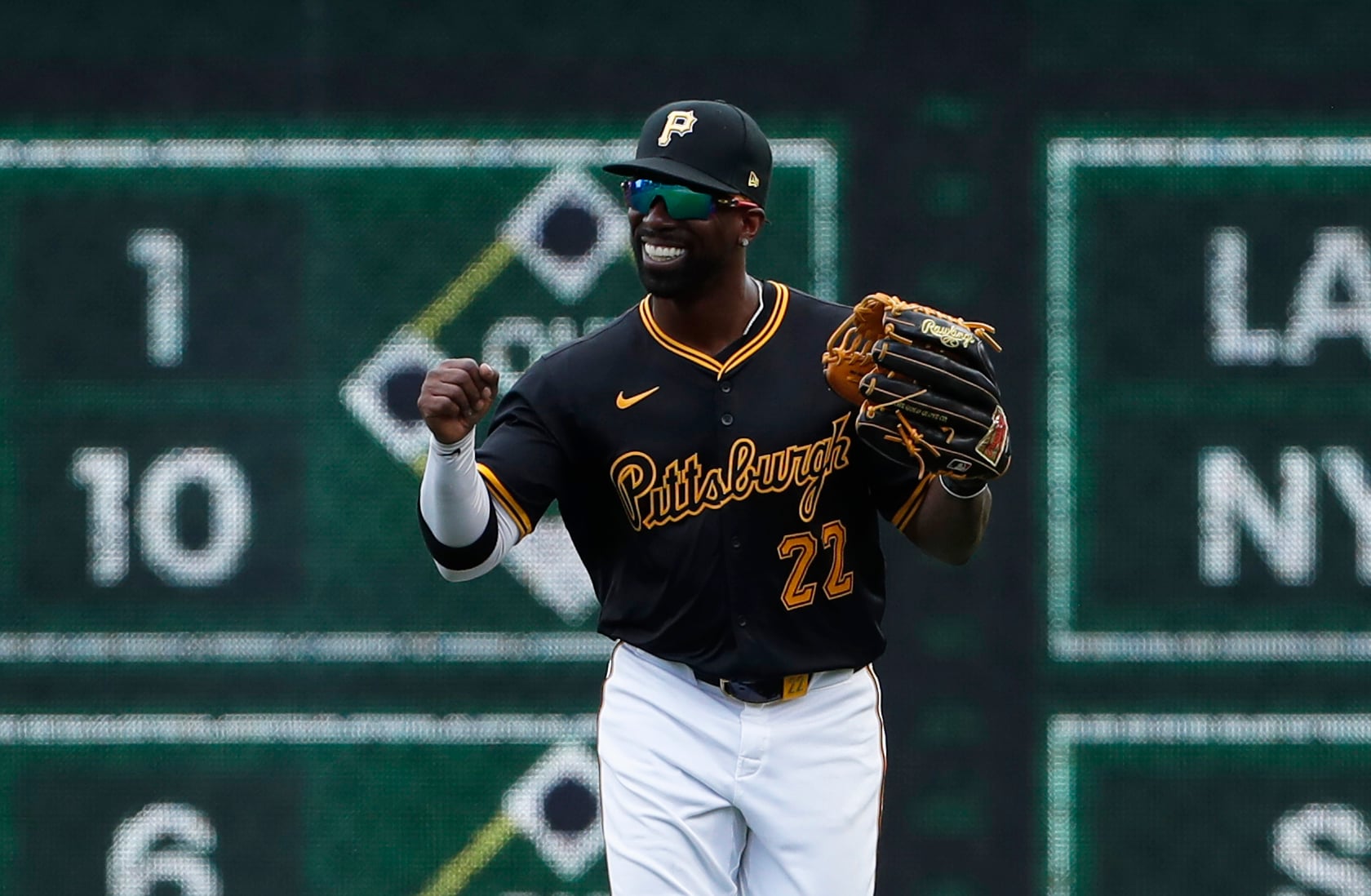 How To Watch the Pittsburgh Pirates: Best Options 2025