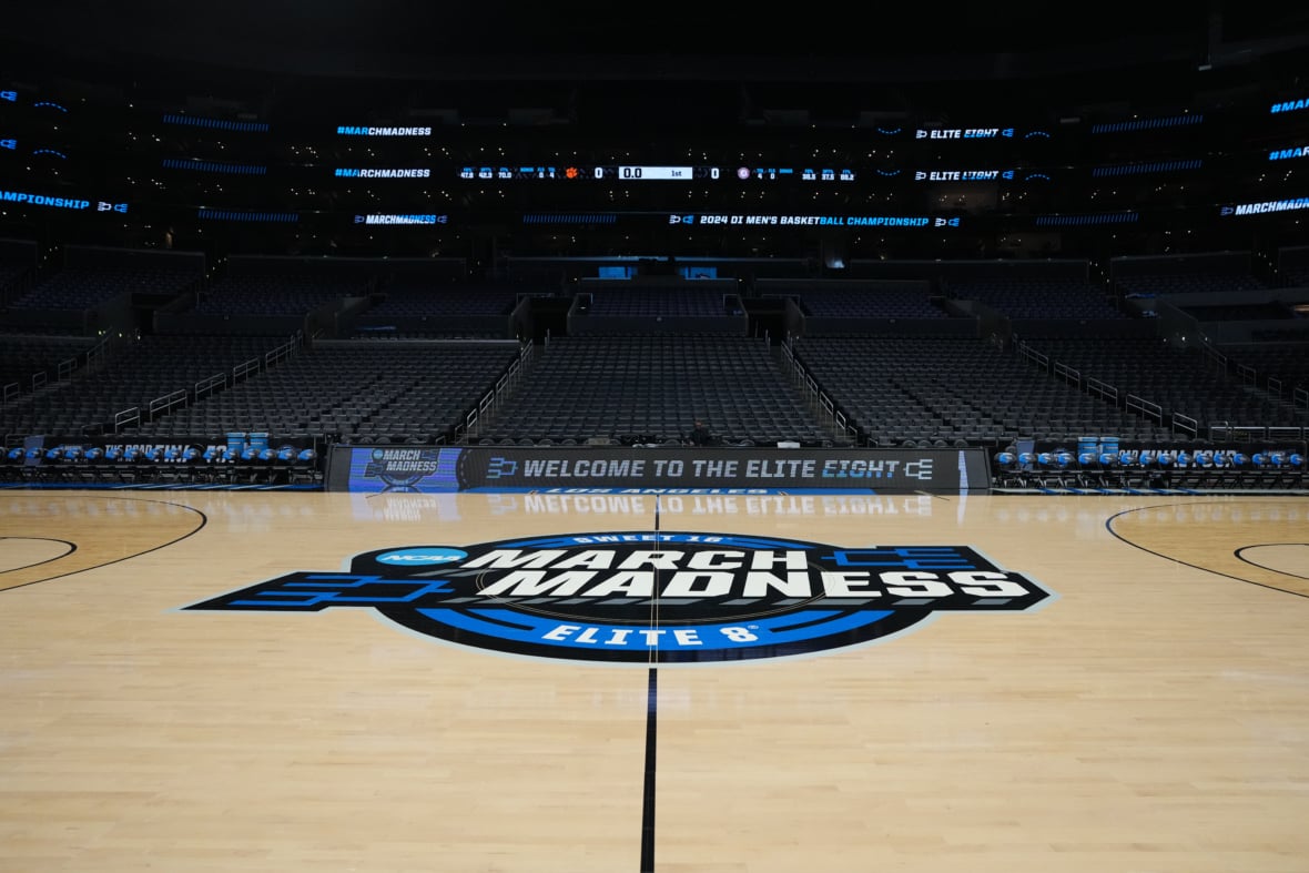 Elon Musk offers trip to Mars as prize for perfect 2025 March Madness ...