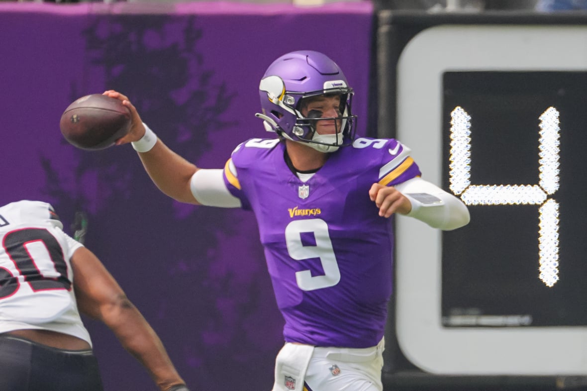 Minnesota Vikings Predictions 2025: Schedule Win-Loss Picks