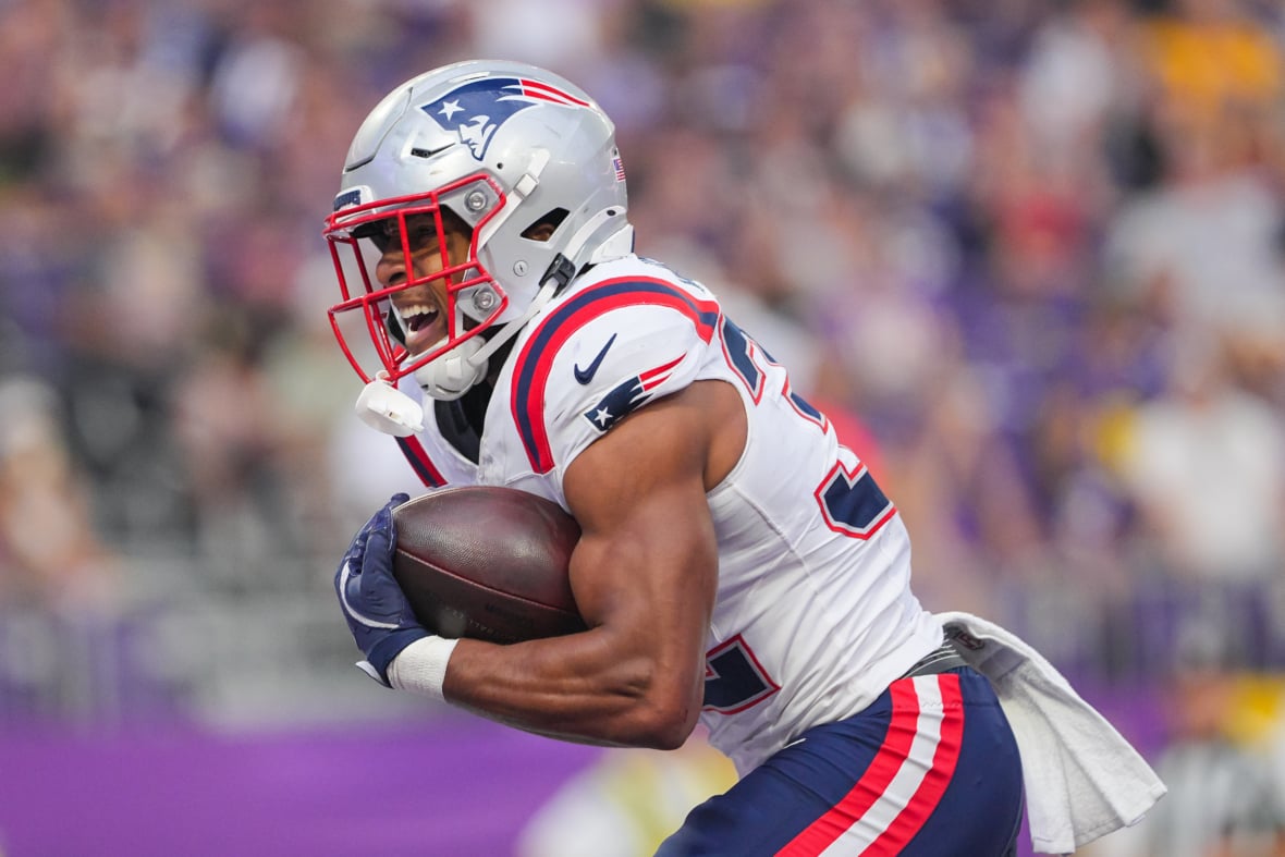 TreVeyon Henderson Lands At Surprise Spot In Patriots' Week 1 Depth Chart